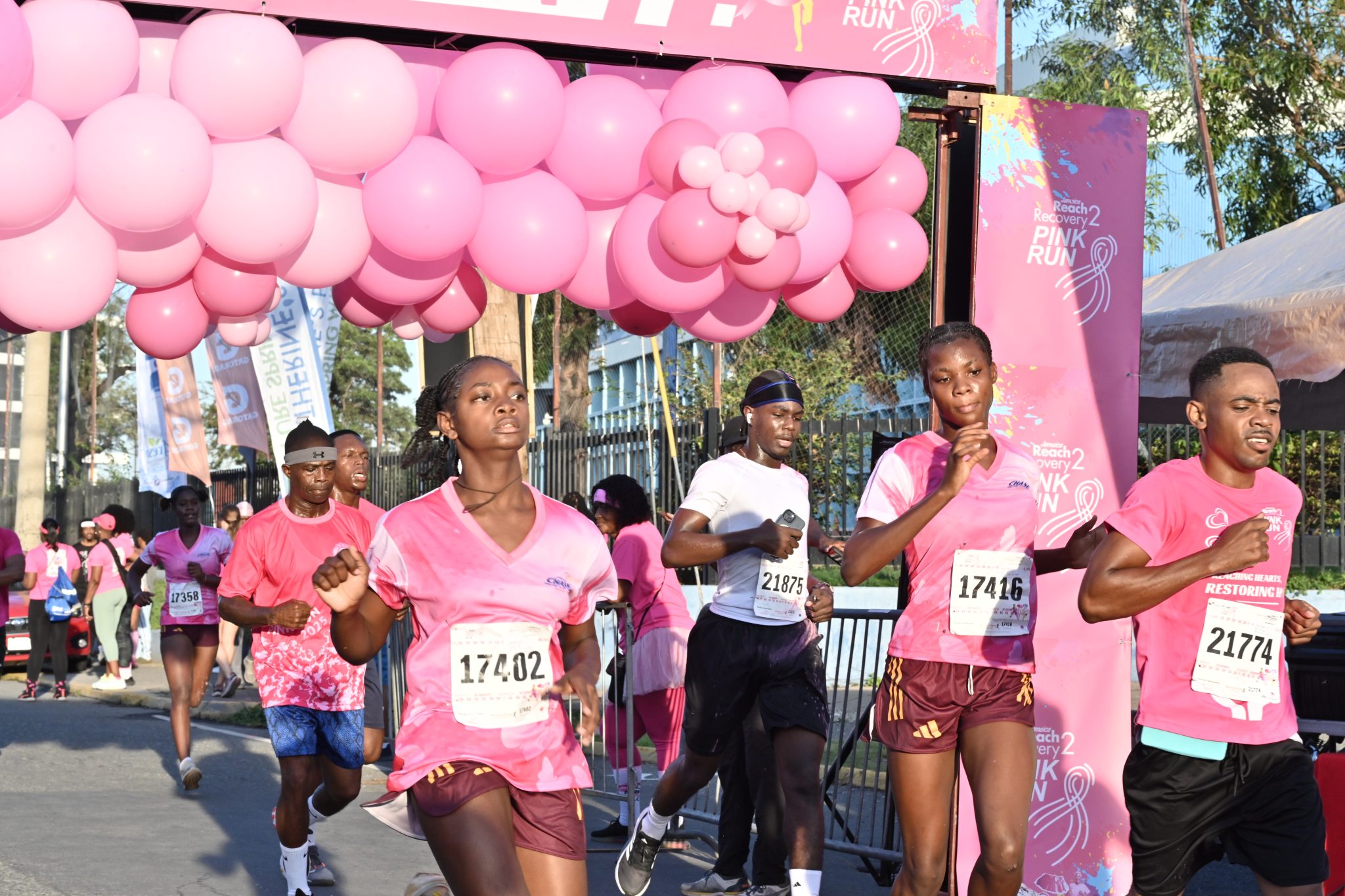 CHASE Fund Supports High Achievers at Pink Run 2025 – CHASE Fund